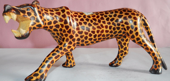 Wooden leopard - Crafts of Africa
